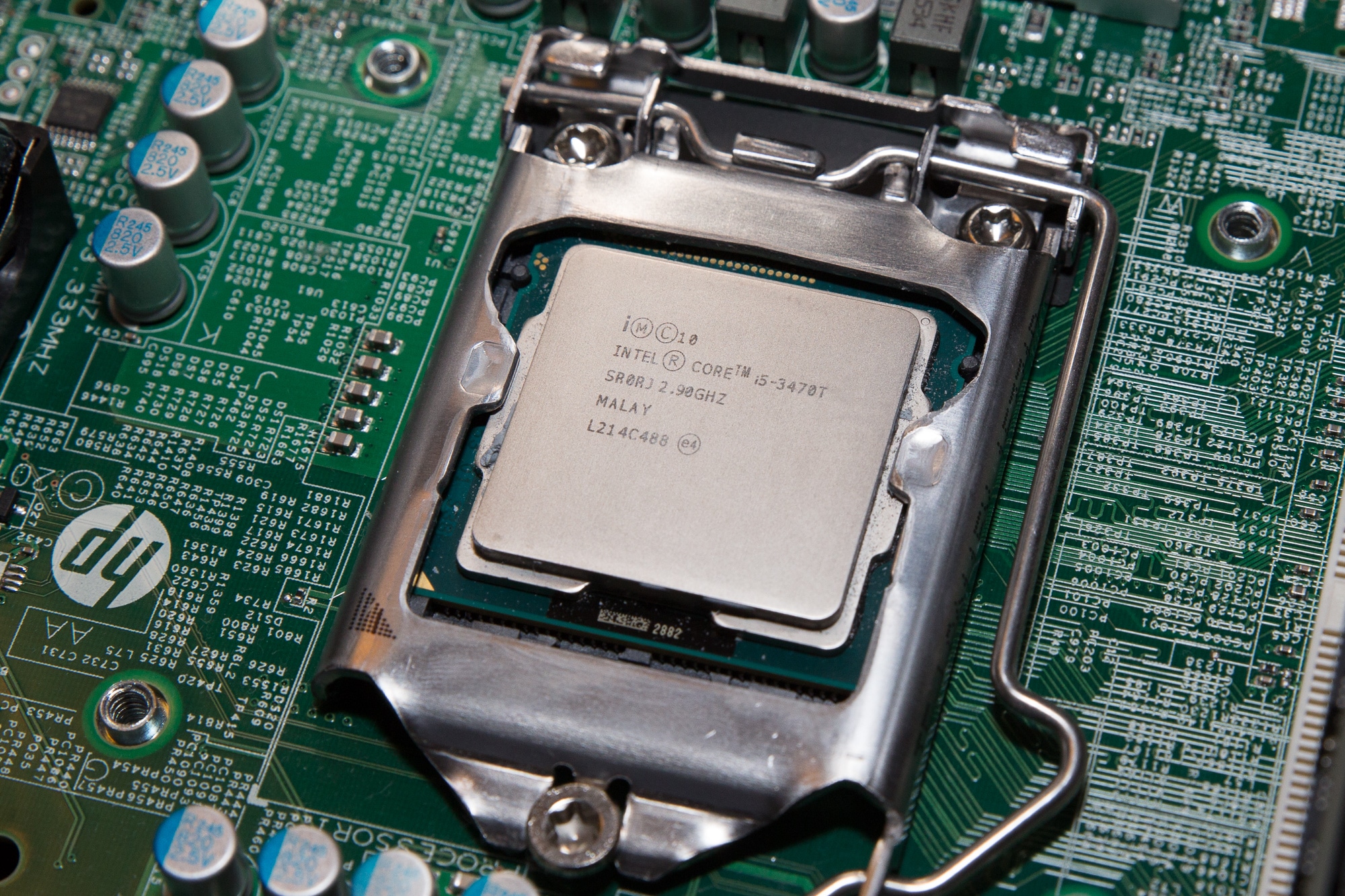 HP Microserver Gen8: CPU-Tausch - tech-blogger.net